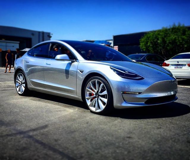 Top 20 High-Tech Cars