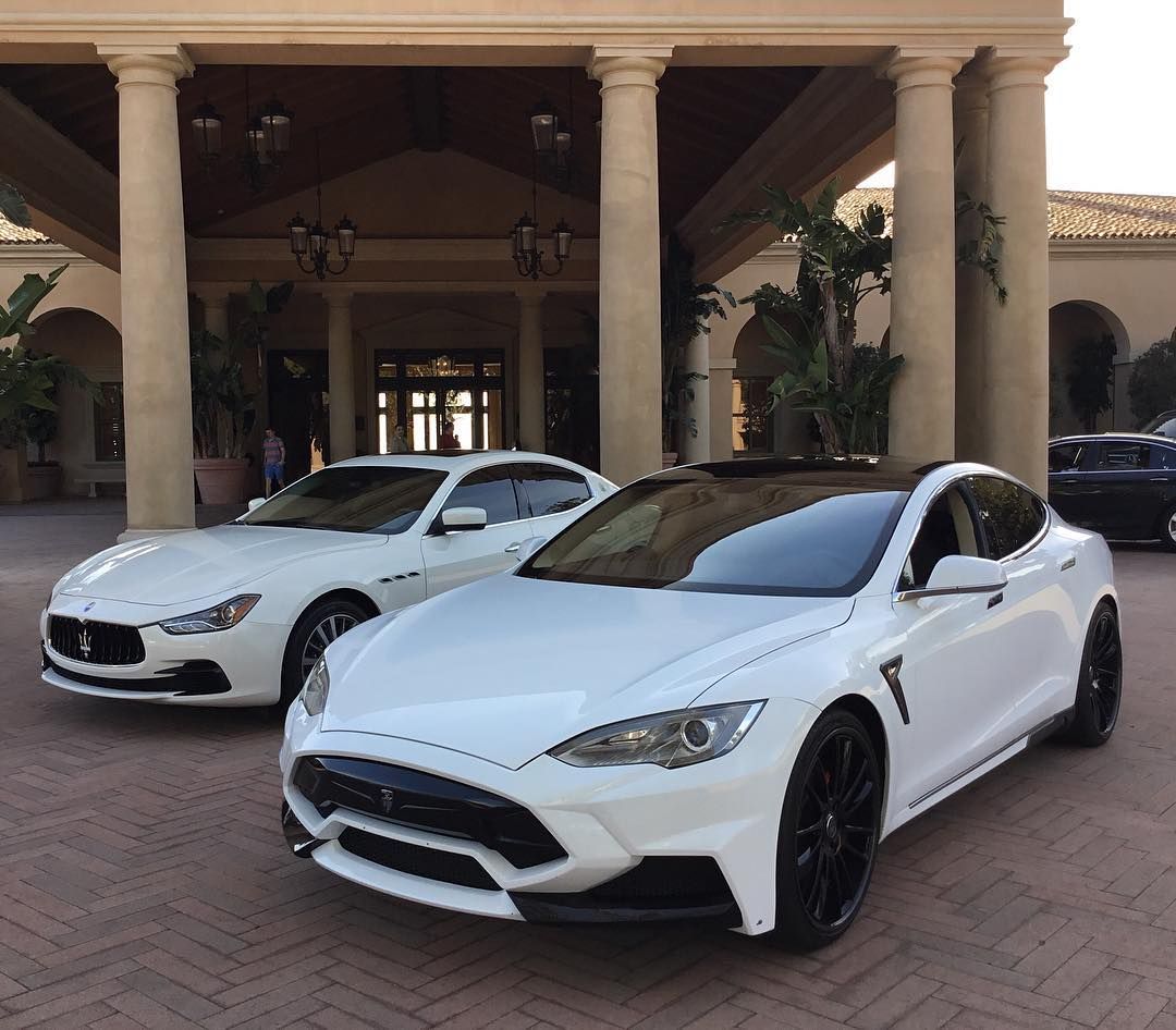Top 20 High-Tech Cars