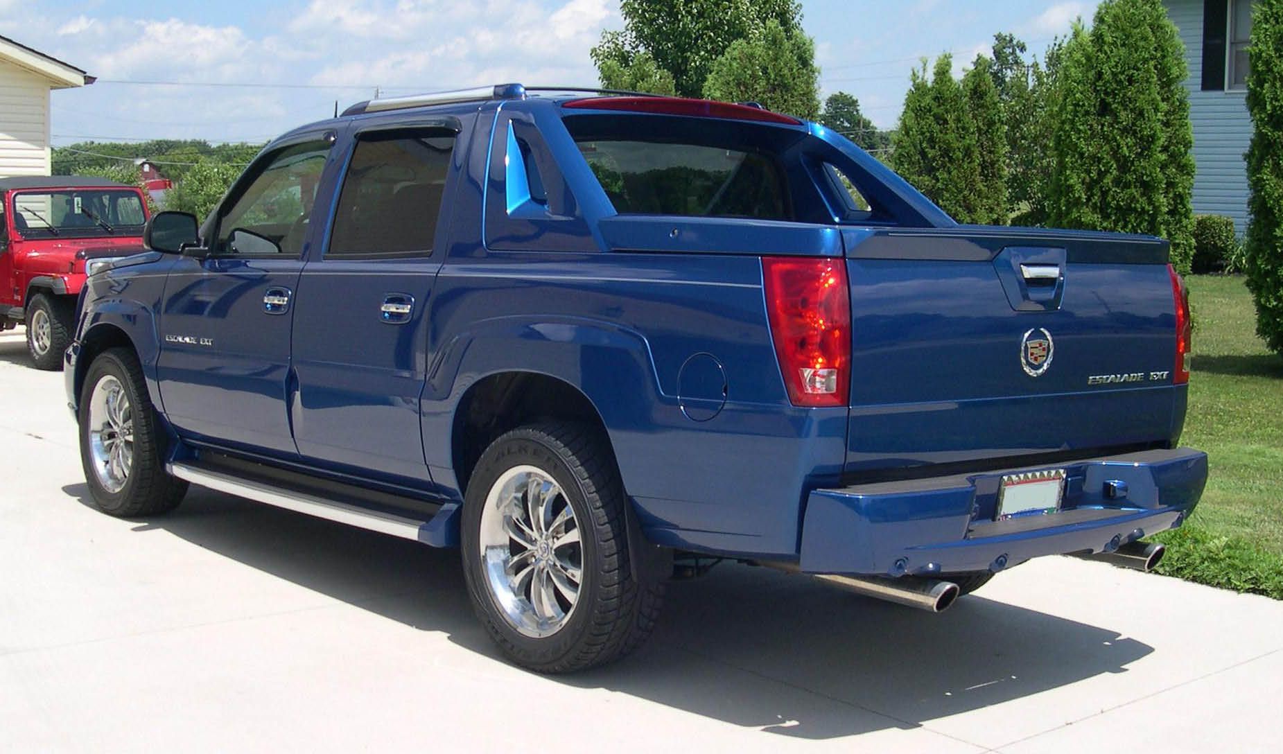 20 Of The Strangest Pickups To Ever Leave The Factory