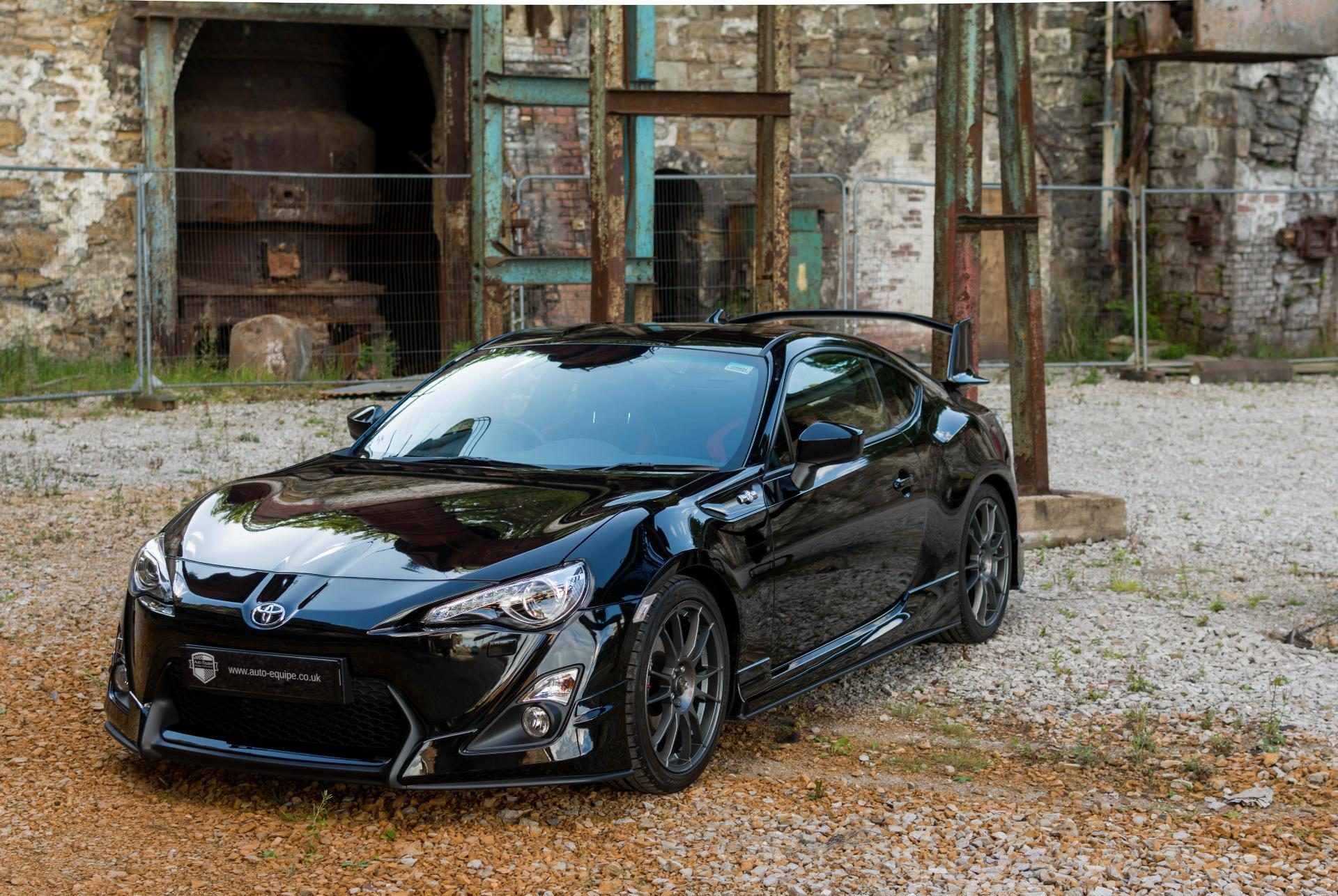 25 Sports Cars The Average Person Can Afford