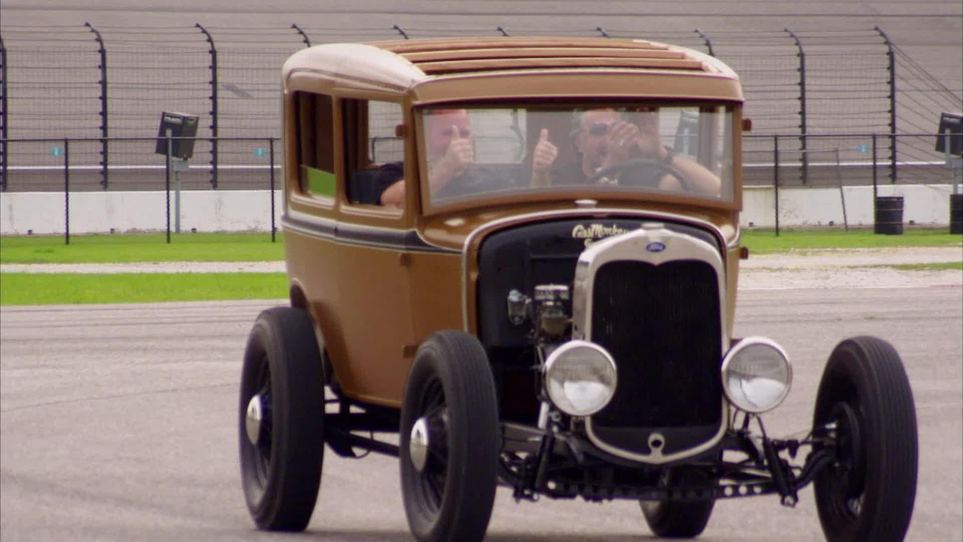 23 Things That Really Happened Behind The Scenes Of Fast N' Loud