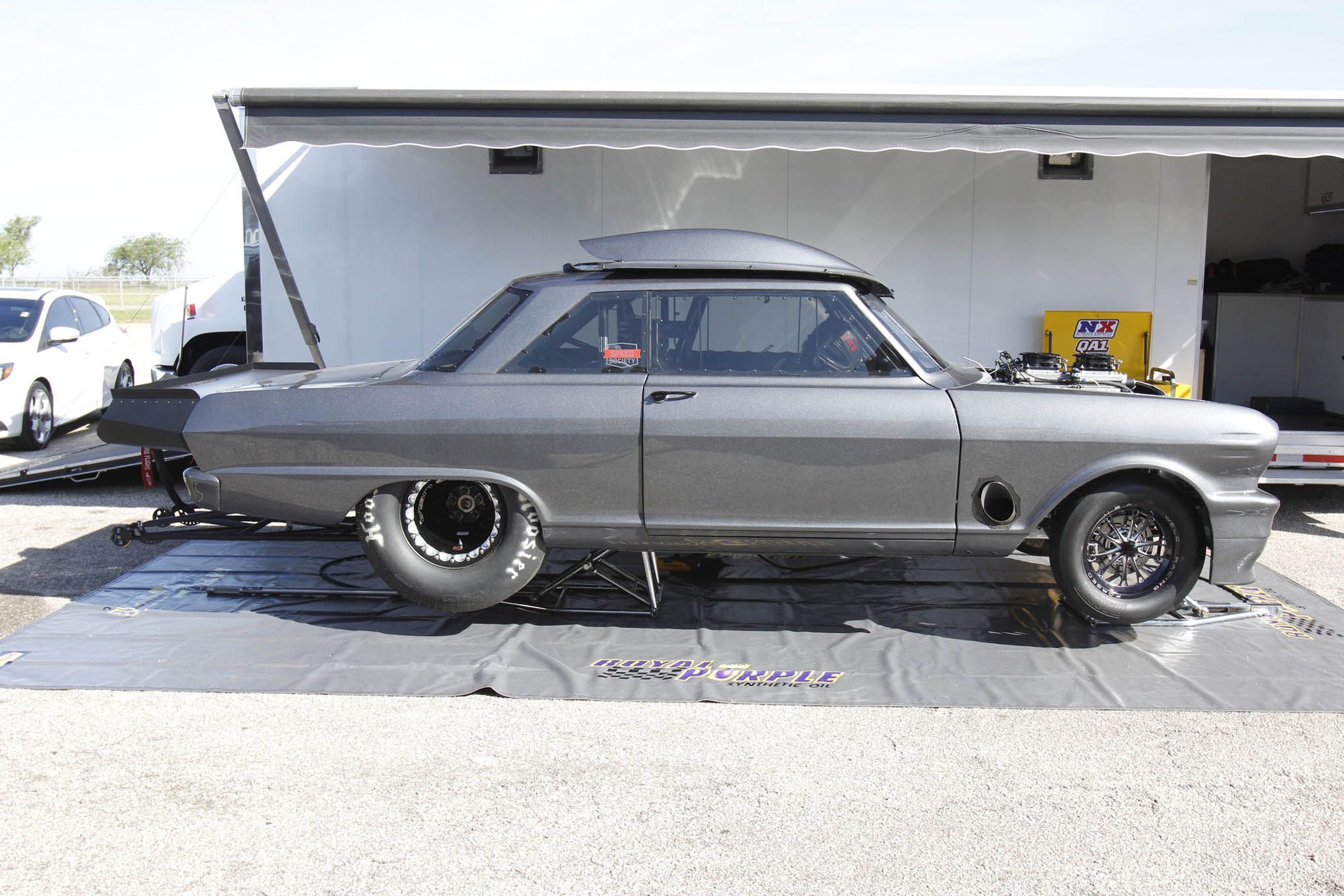 12 Cars Made For The Drag Strip (12 That Wouldn't Last Five Minutes)
