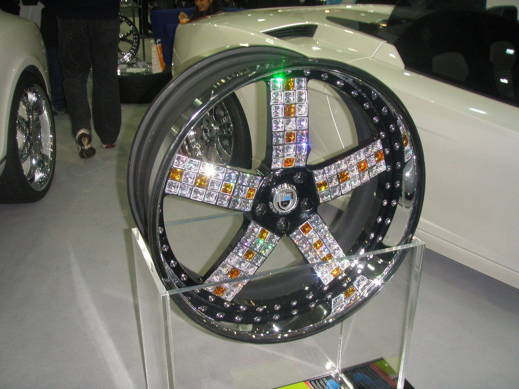 20 Rims That Make Anyone Look Rich (Because They Cost A Fortune)