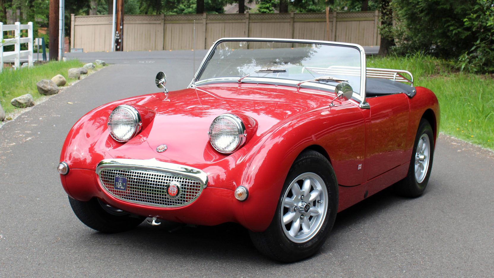 This Is Why Every Self-Respecting Gearhead Should Buy An Austin-Healey Bugeye Sprite