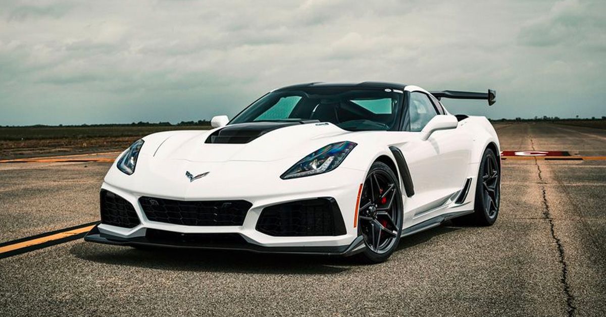 20 Supercars That Are Surprisingly Heavy