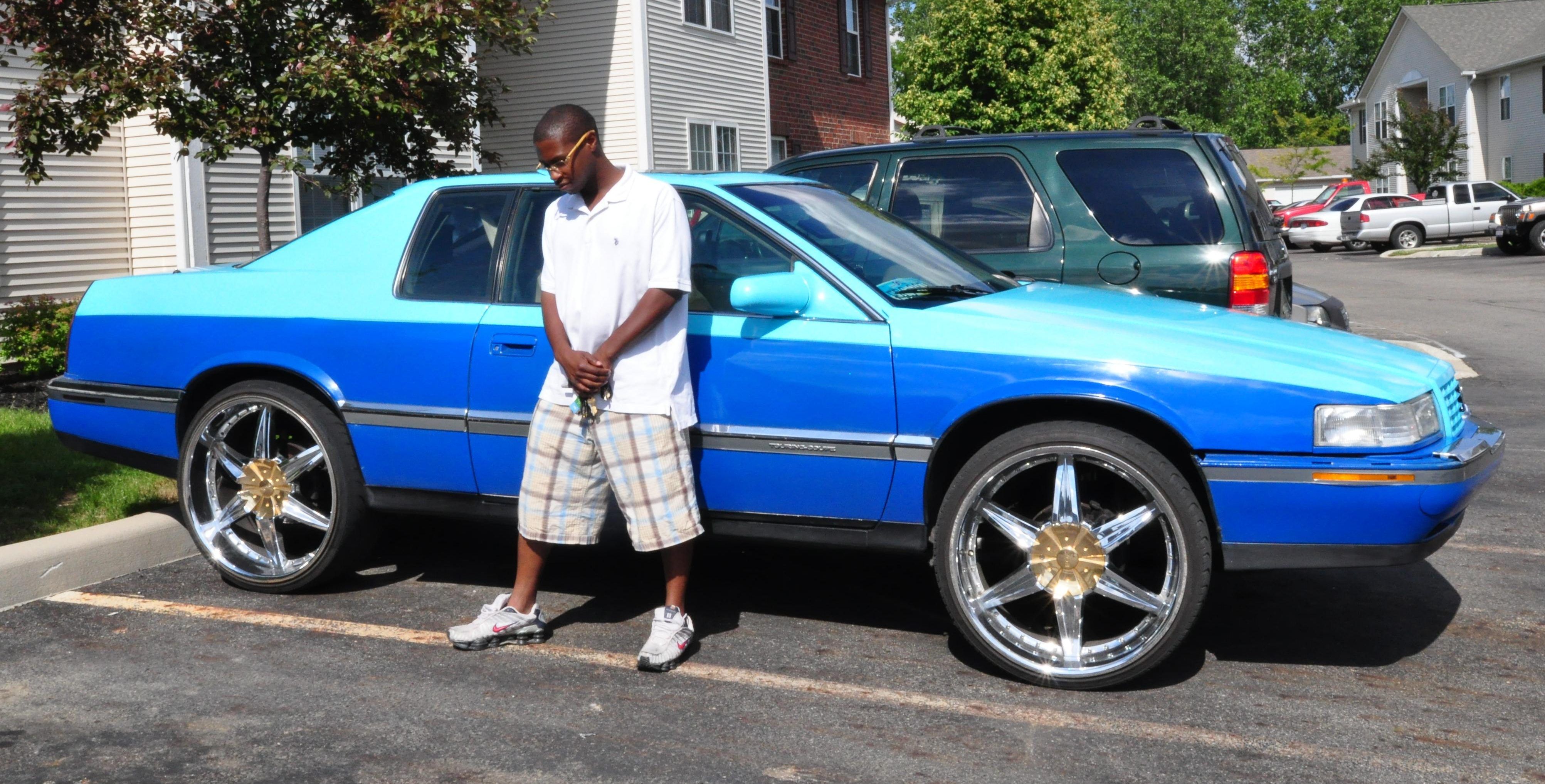 19 Old Expensive Cars That Are Pretty Much Worthless In 2018