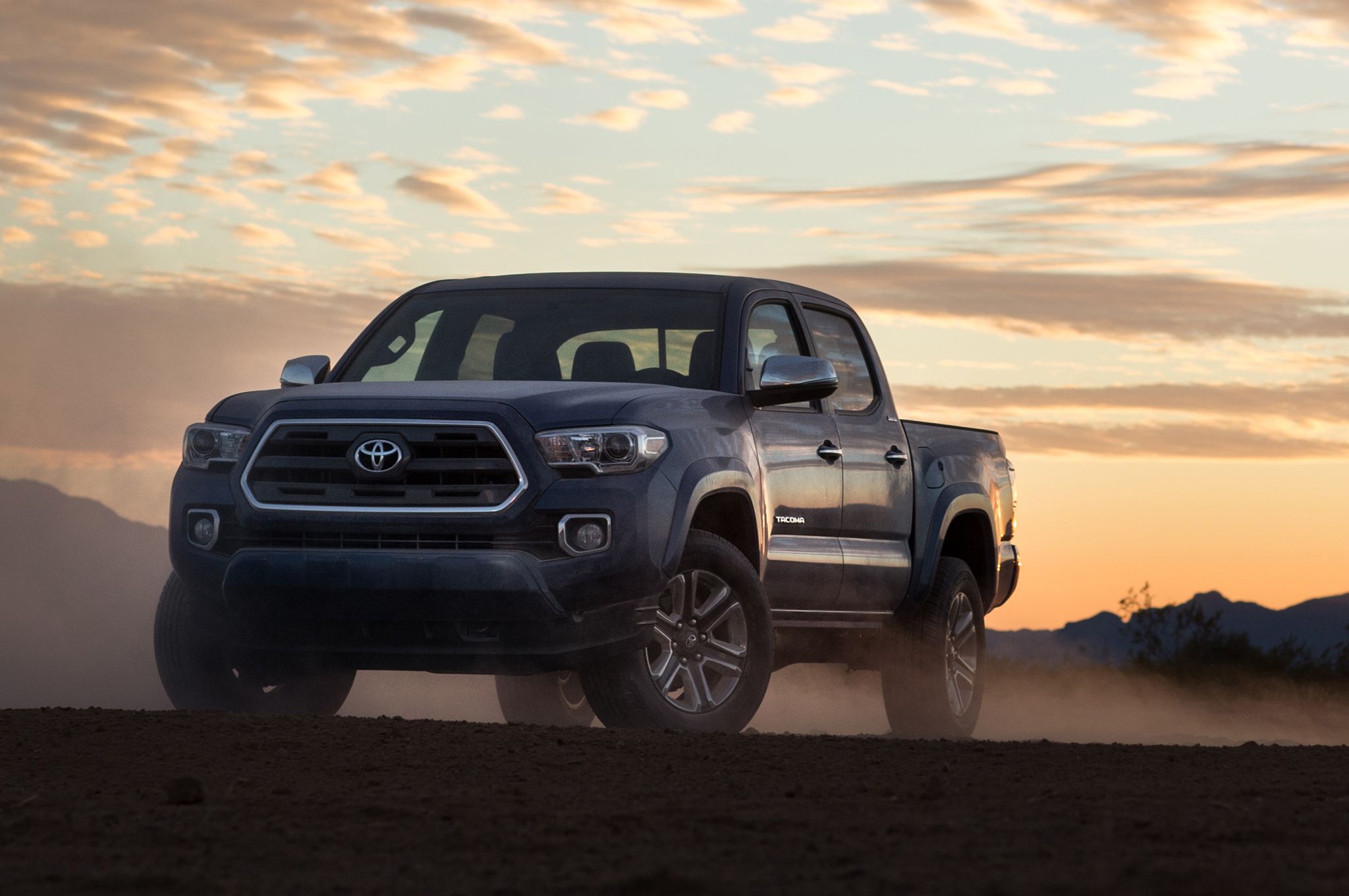 10 Times Toyota Built Unreliable Cars (10 Built Like Tanks)