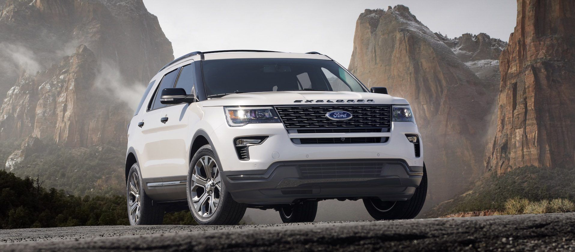 10 SUVs Built Like Tanks (And 10 That Were Built To Crumble)