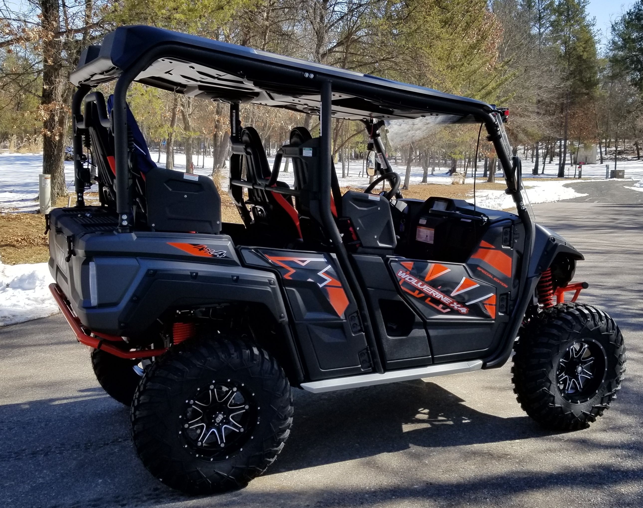 17 Pics Of Bulletproof Off-Roaders Tougher Than A Hummer