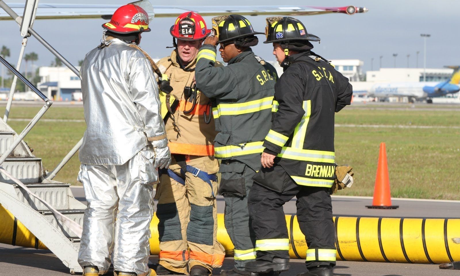 19 Emergency Codes Only Airline Personnel Will Recognize