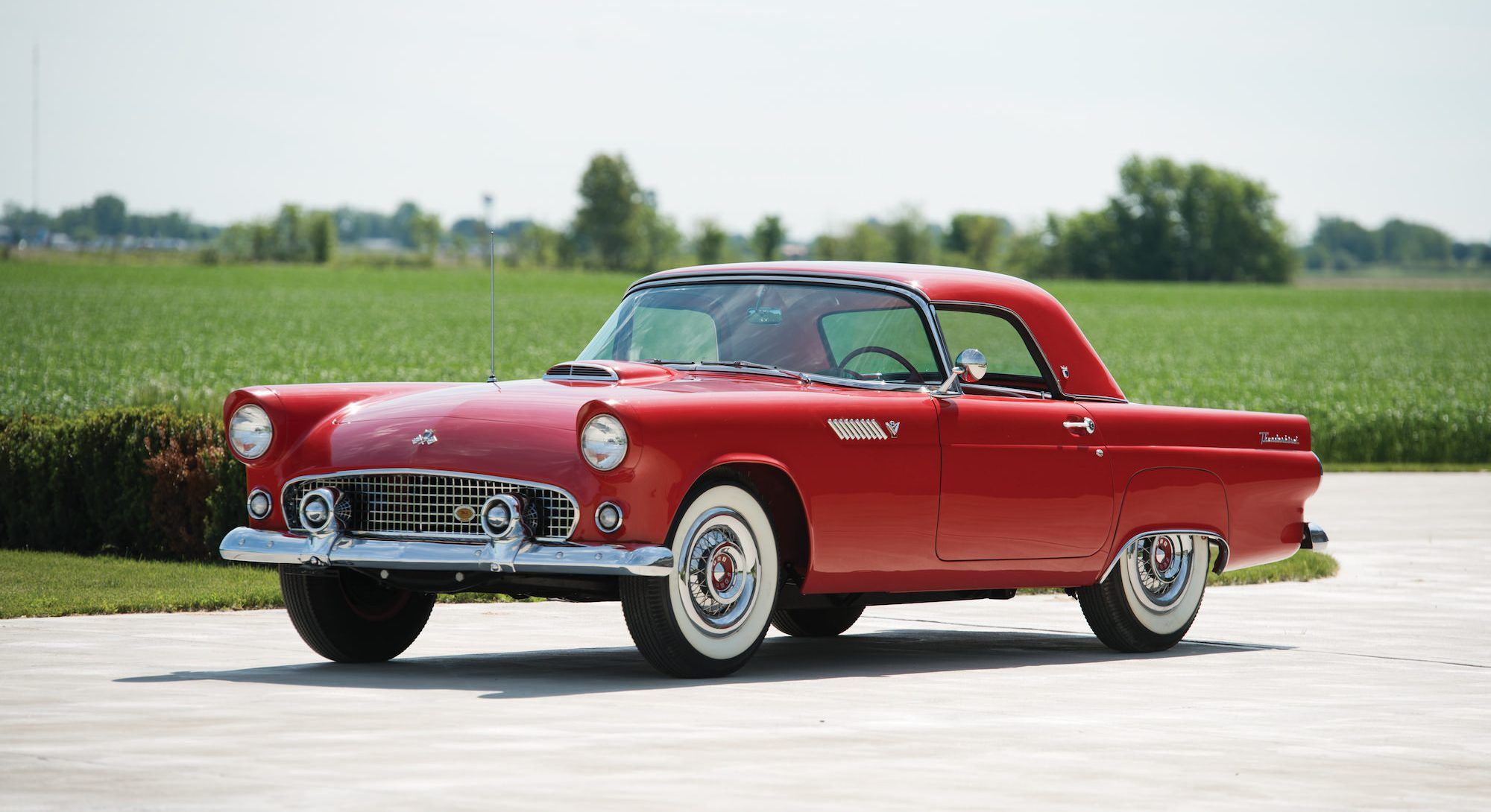11 Classic Detroit Cars We Need Back Now (And 10 That Need To End)
