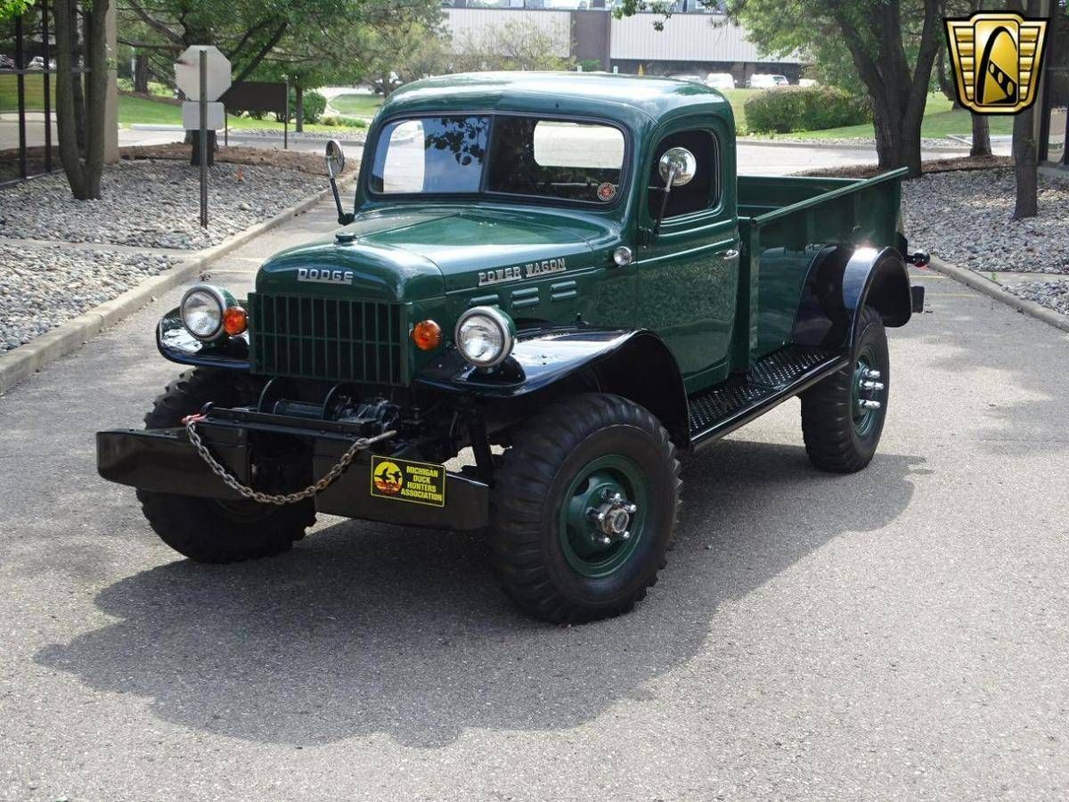 10 Times Dodge Built Unreliable Cars (And 10 That Were Built Like Tanks)