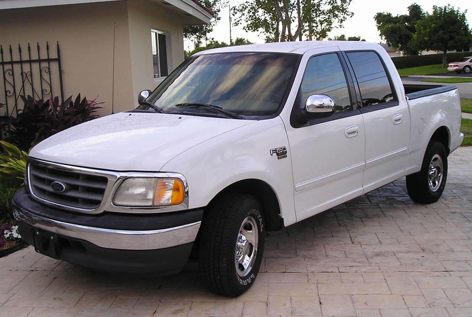 10 Times Ford Built Unreliable Cars (And 10 Built Like Tanks)