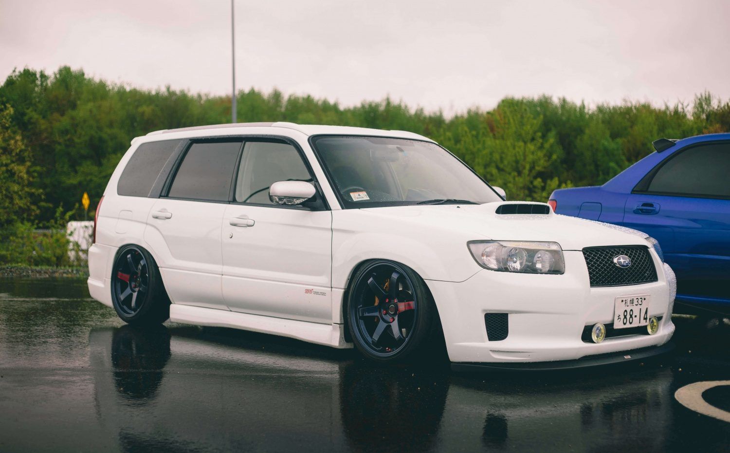 10 Slammed Off-Roaders (And 10 Lifted Sports Cars) That Make Zero Sense