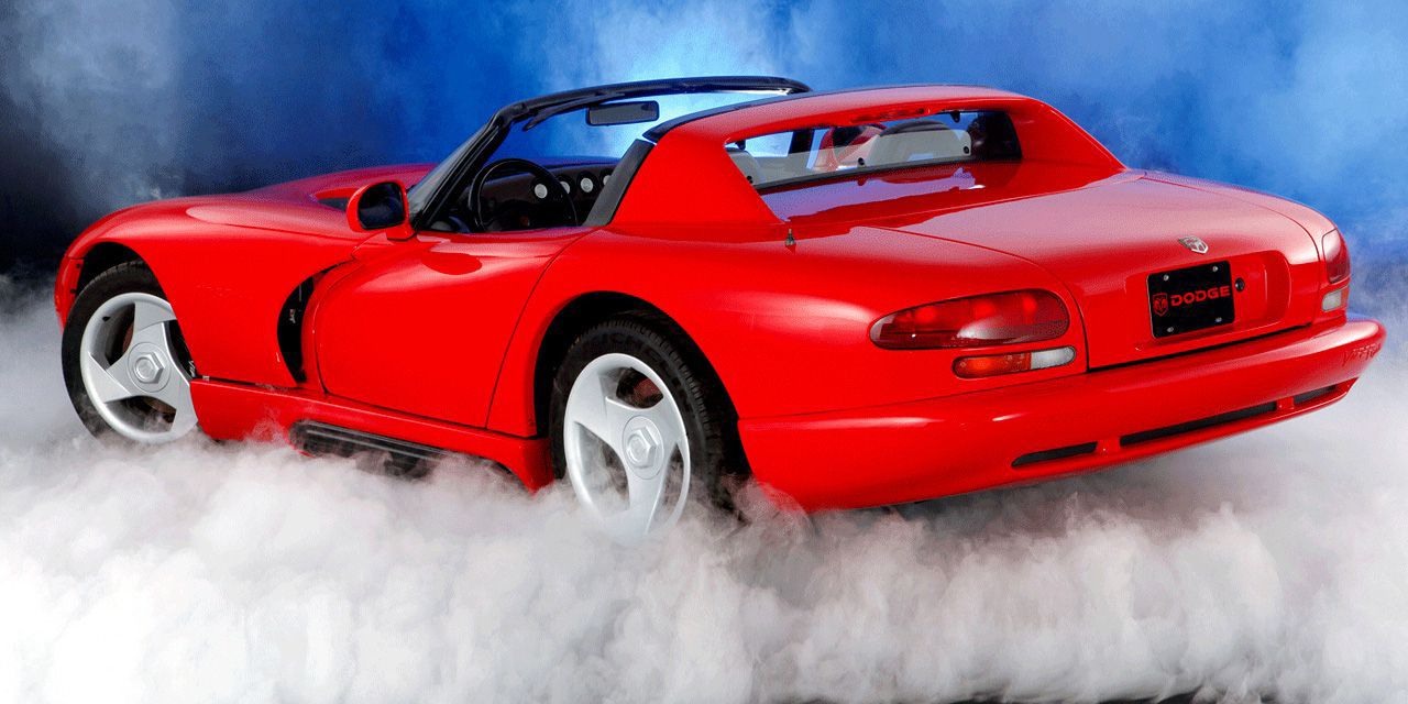 10 Cars Of The 90s We Wish Never Existed (And 10 That Are Legendary)