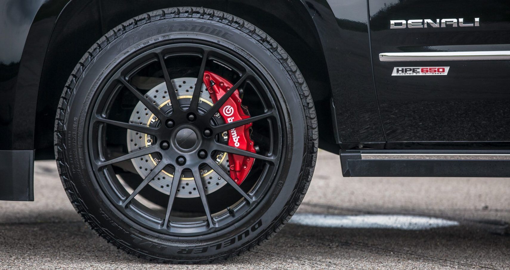 Watch The Powerful Hennessey HPE650 GMC Yukon Denali Go Through Intense ...