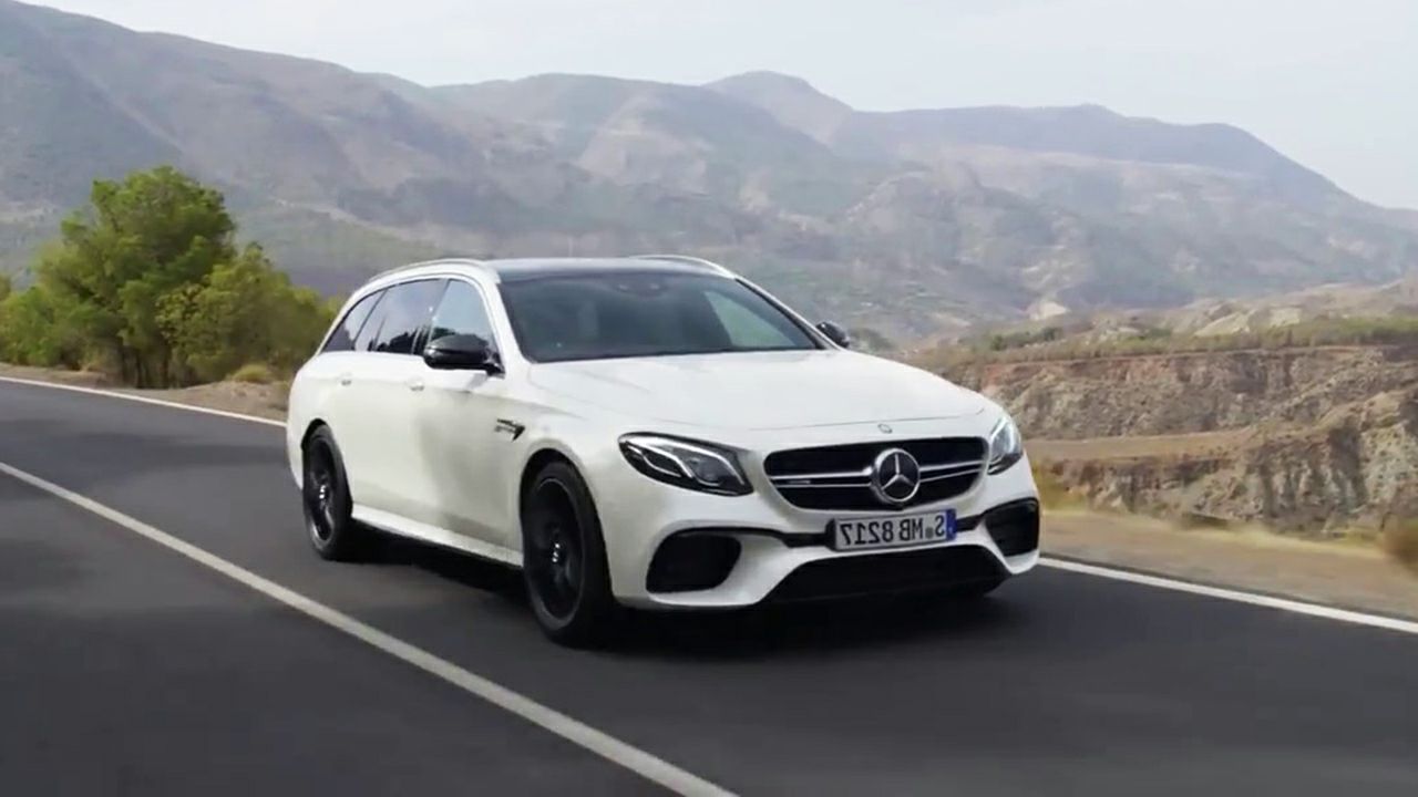 10 Most Practical Cars That Can Crack 190 MPH