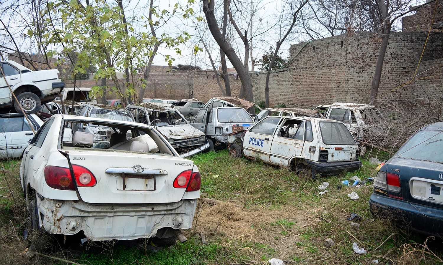 18 Sad Photos Of Police Cars That Were Left Behind