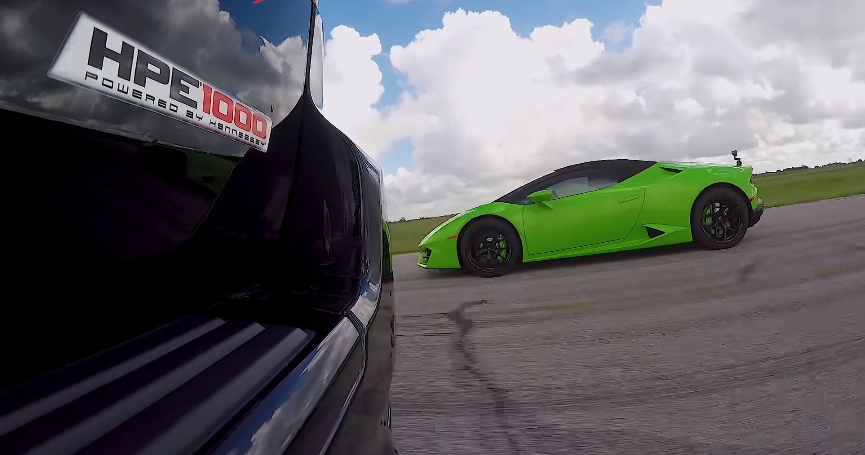 Watch Hennessey Jeep Trackhawk Blow Lamborghini Huracan Away In Drag Race