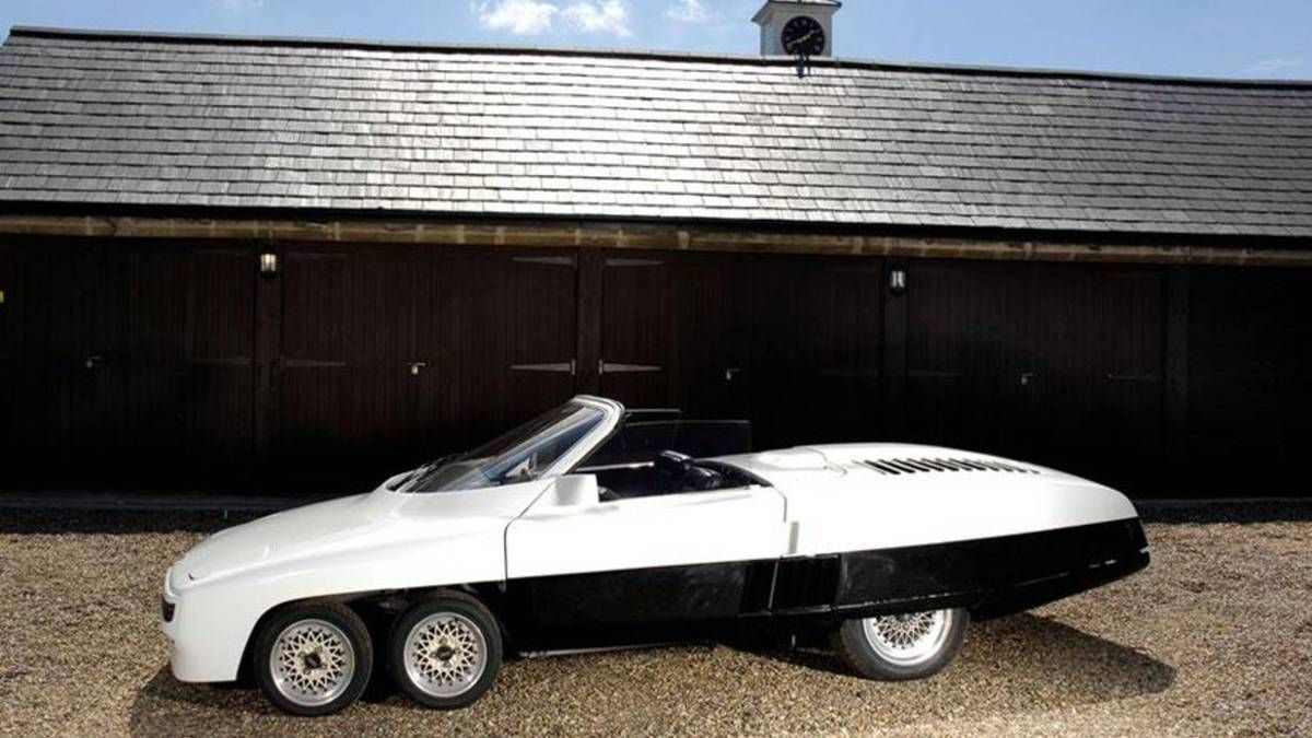 24 Cars That Flopped So Bad They Became Famous