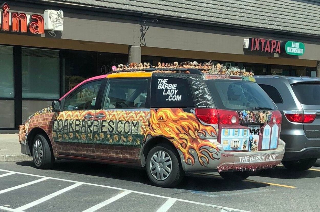 8 Van Paint Jobs That Make Our Eyes Hurt (And 9 Worthy Of Picasso)