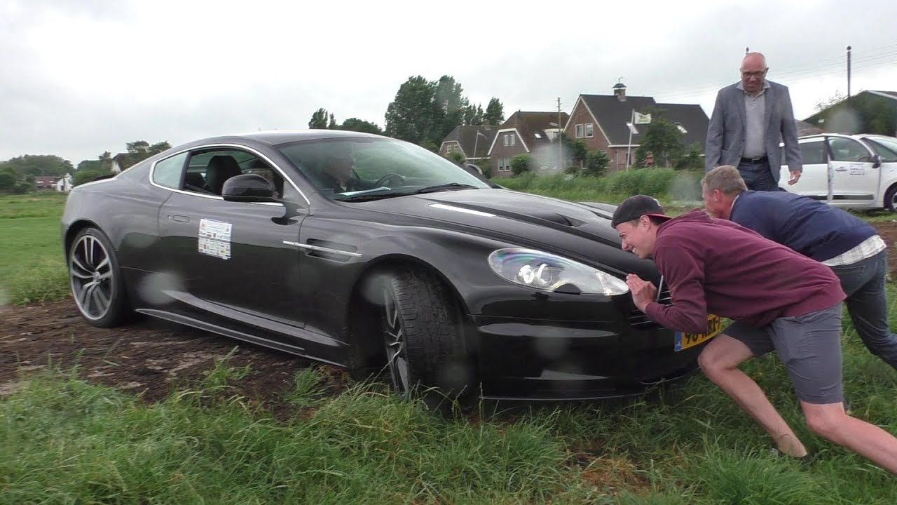 17 Photos Of Expensive Cars That Were Caught In Embarrassing Situations