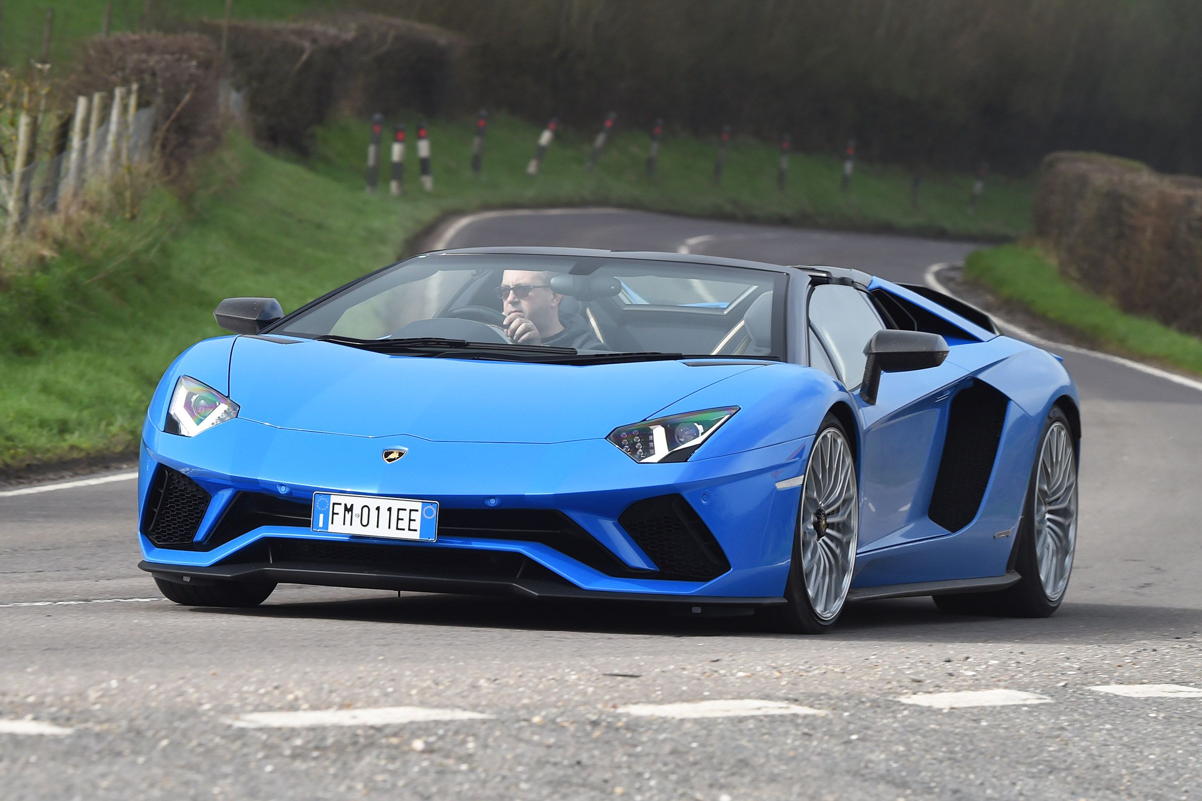 20 Cars That Are Still Trying To Keep The V12 Alive (It's Adorable)