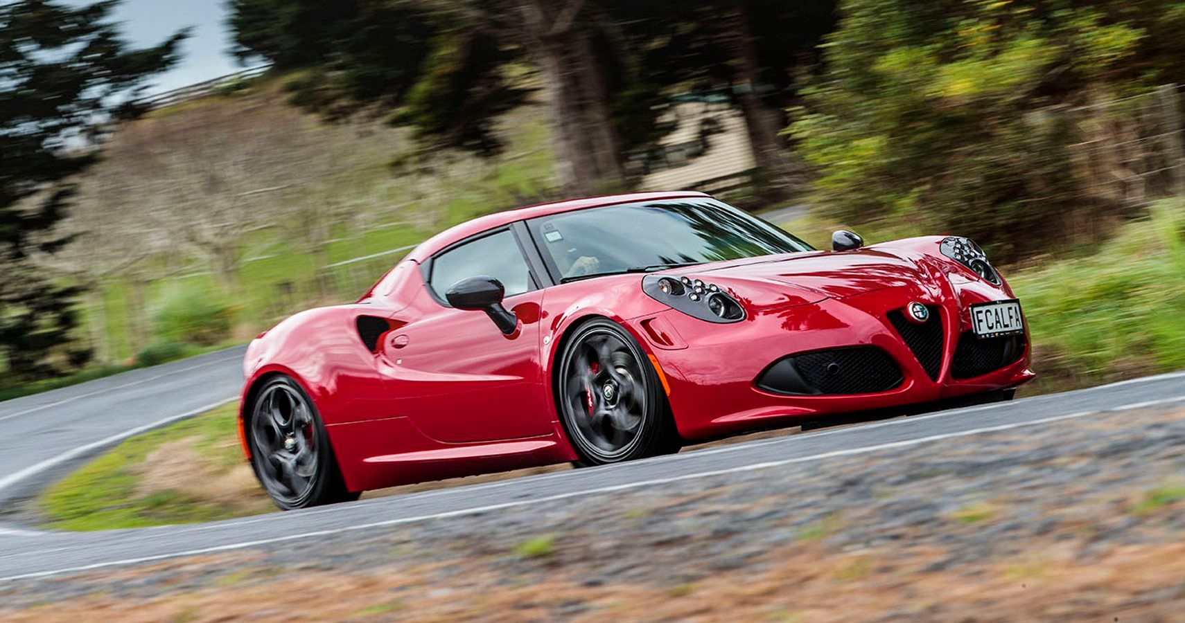 Alfa Romeo Takes On BMW M2 Competition & Lotus Exige In Drag Race Action