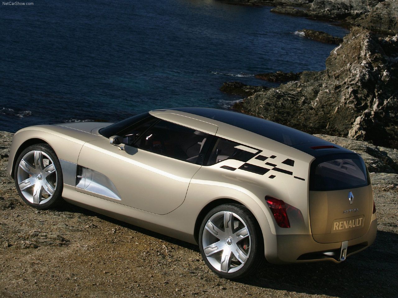 24 Forgotten Concept Cars Of The 2000s