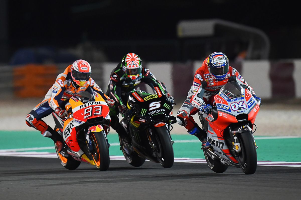 25 Photos From The Most Exhilarating Motorbike Races Across The World