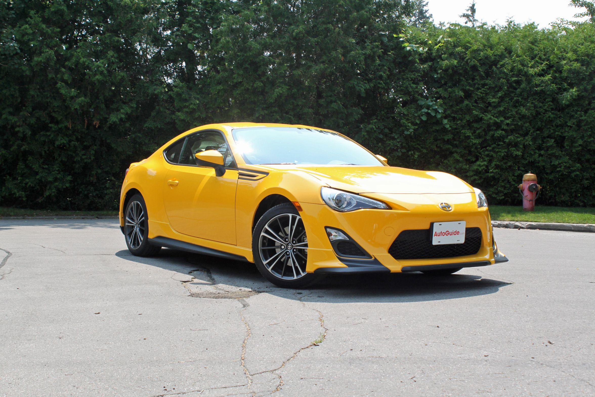 Check Out These Low-Maintenance Sports Cars Even We Can Afford