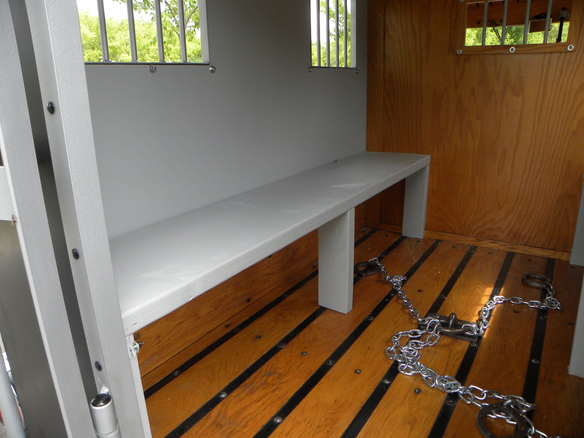 25 Pictures Of The Inside Of Police Cars We Don't Normally See