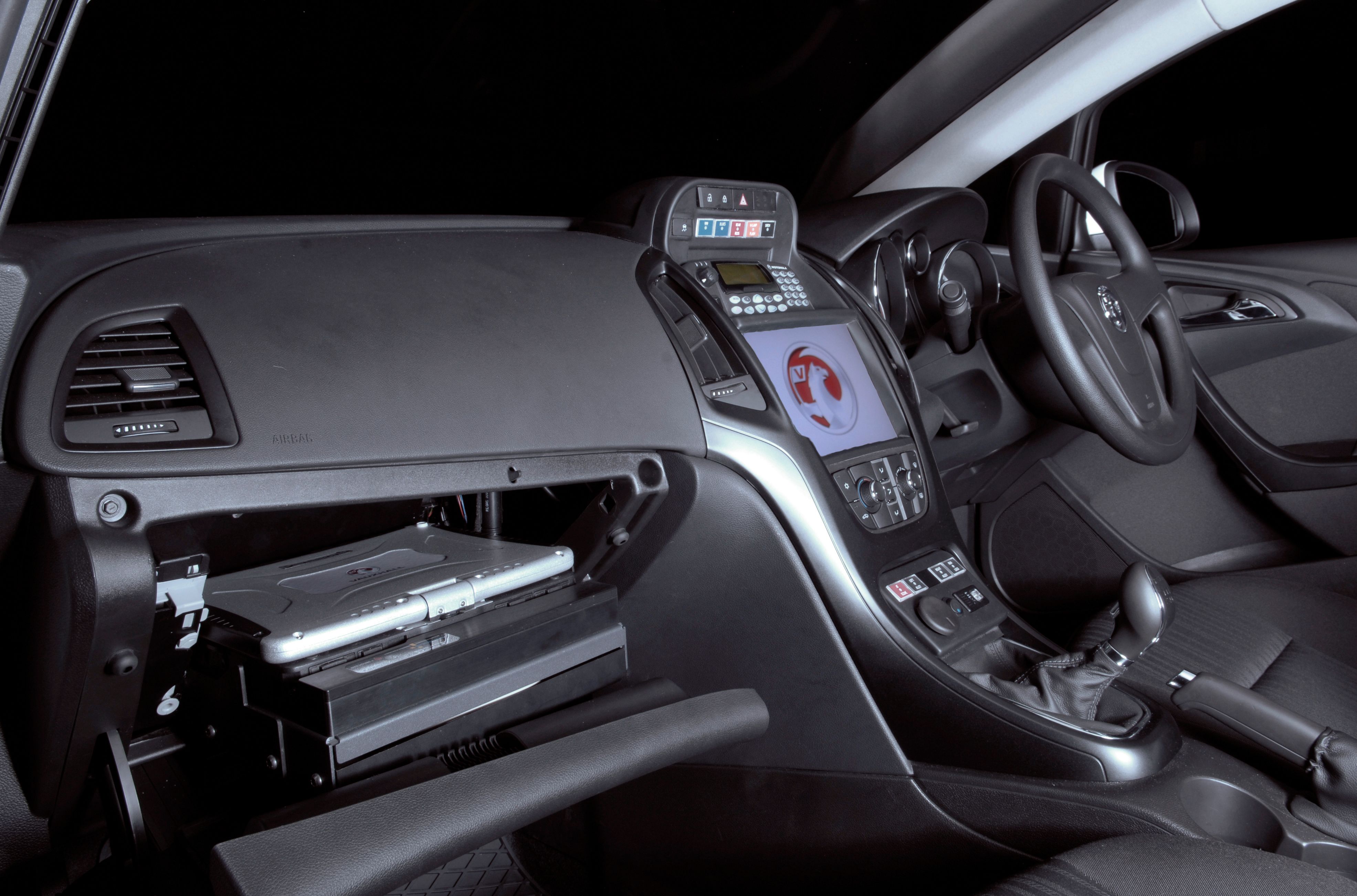 25 Pictures Of The Inside Of Police Cars We Don't Normally See