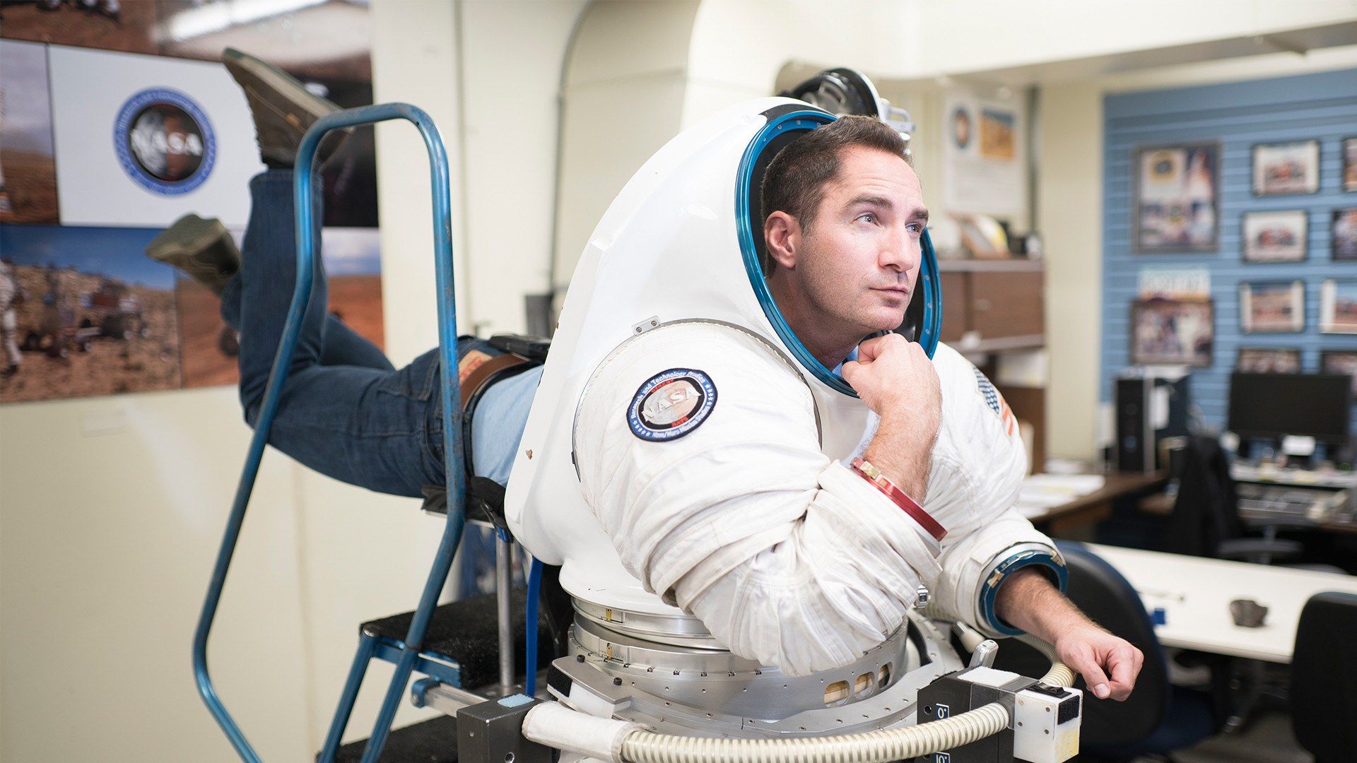 20 Strict Rules All NASA Employees Need To Follow