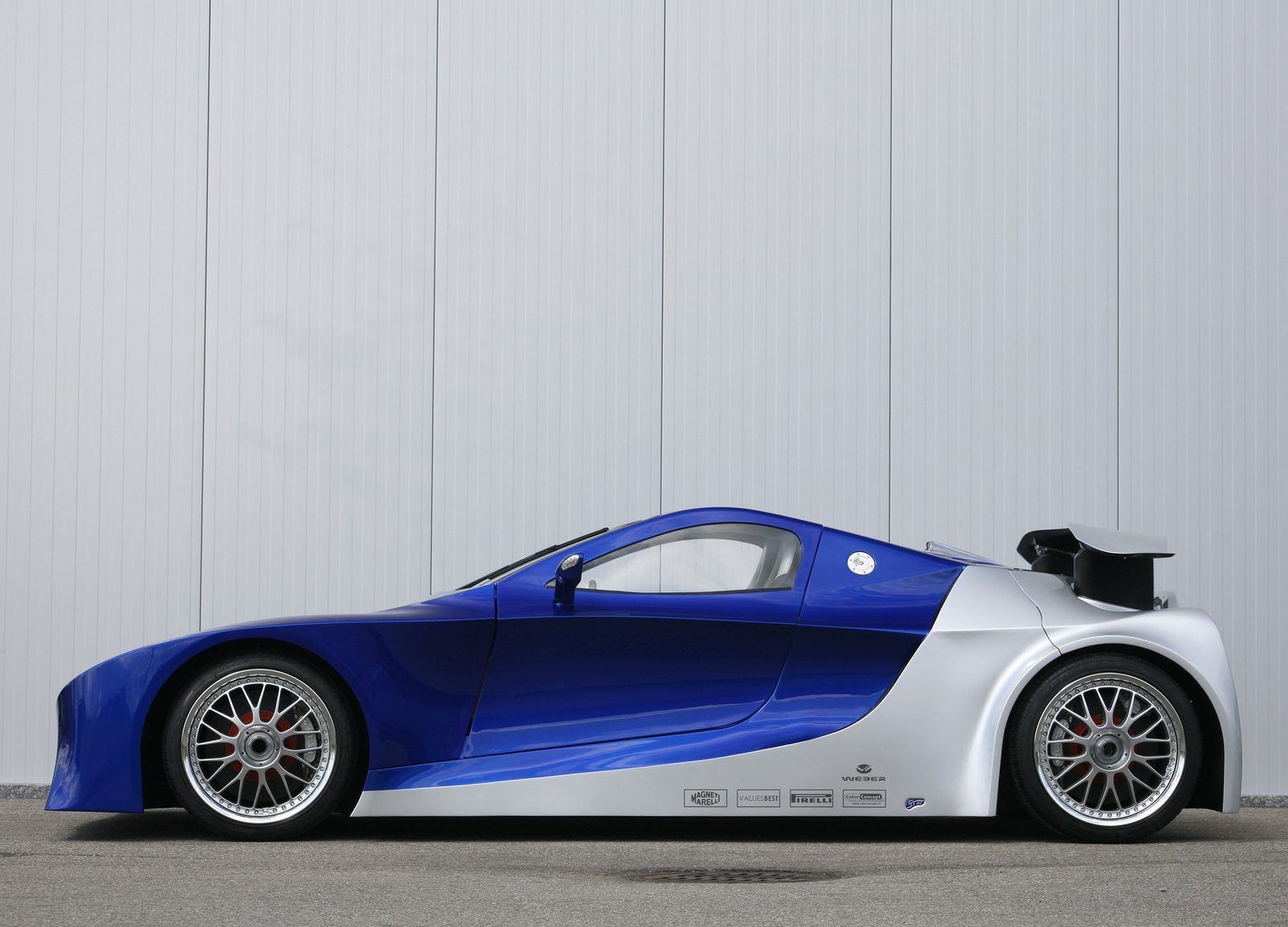 15 Cars Everyone Gets Fooled Into Collecting (And 5 We Need To Buy Now)