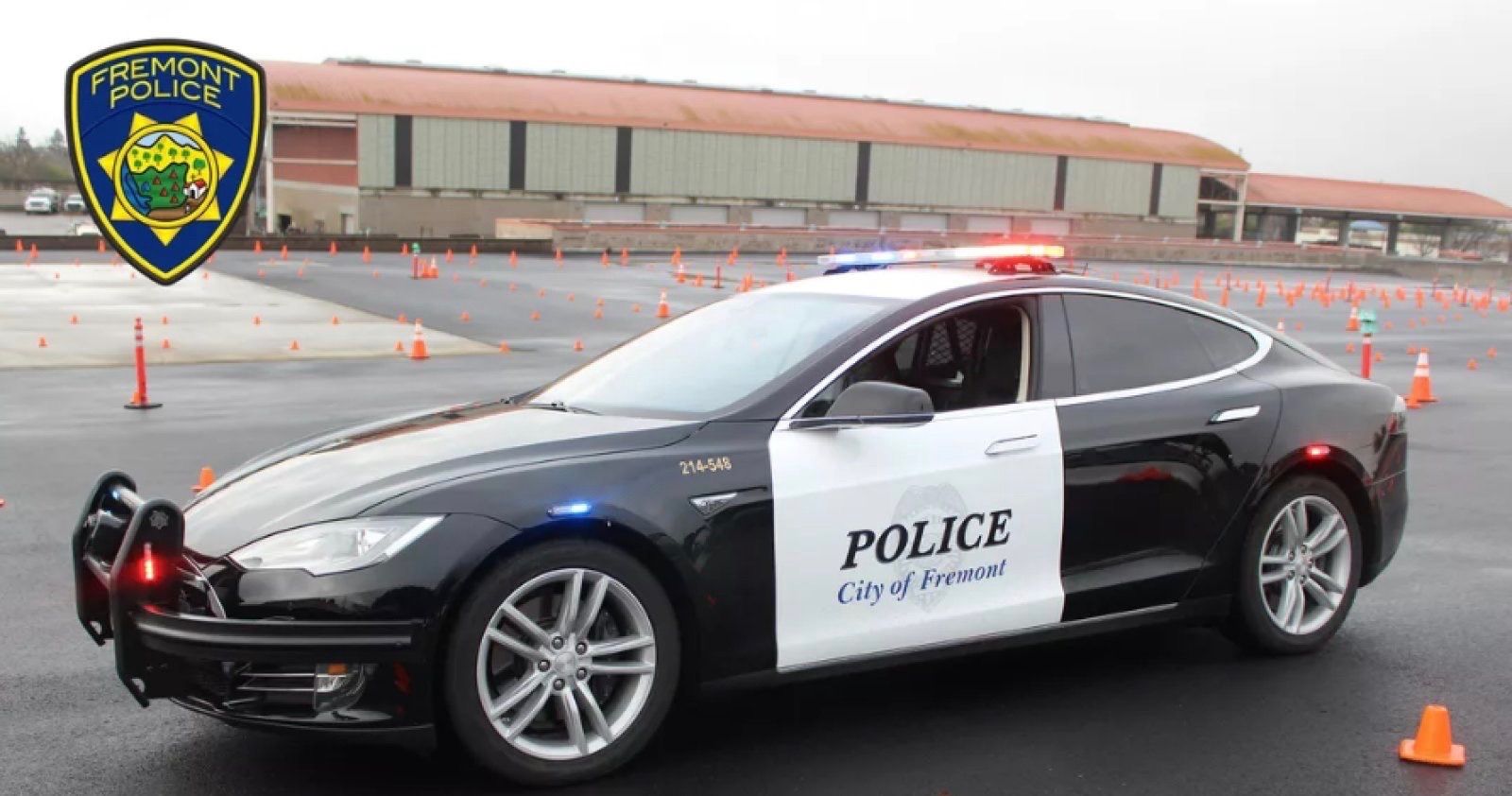 California Cop Ends 120MPH Chase After His Tesla Battery Runs Low