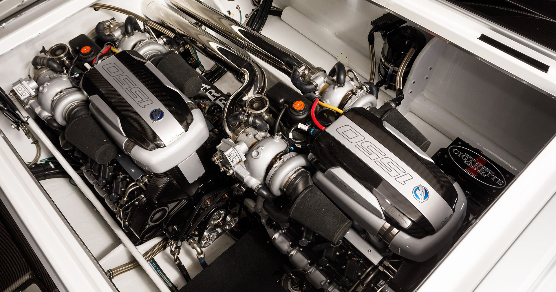 3,100 HP Mercury Engined Cigarette 515 Offshore Racing Boat