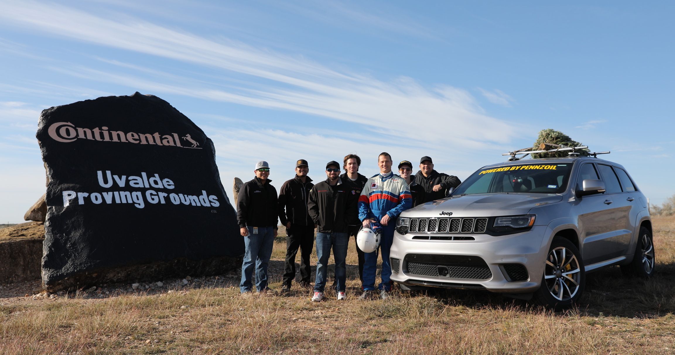 World's Fastest Christmas Tree (And 1000 HP Jeep Trackhawk) Does 181 MPH!