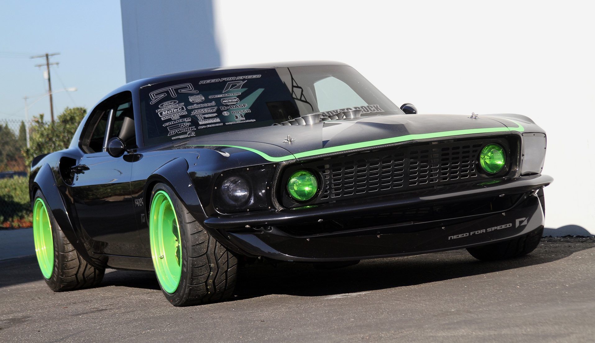 15 Stunning Photos Of Ford Mustangs That Were Modified