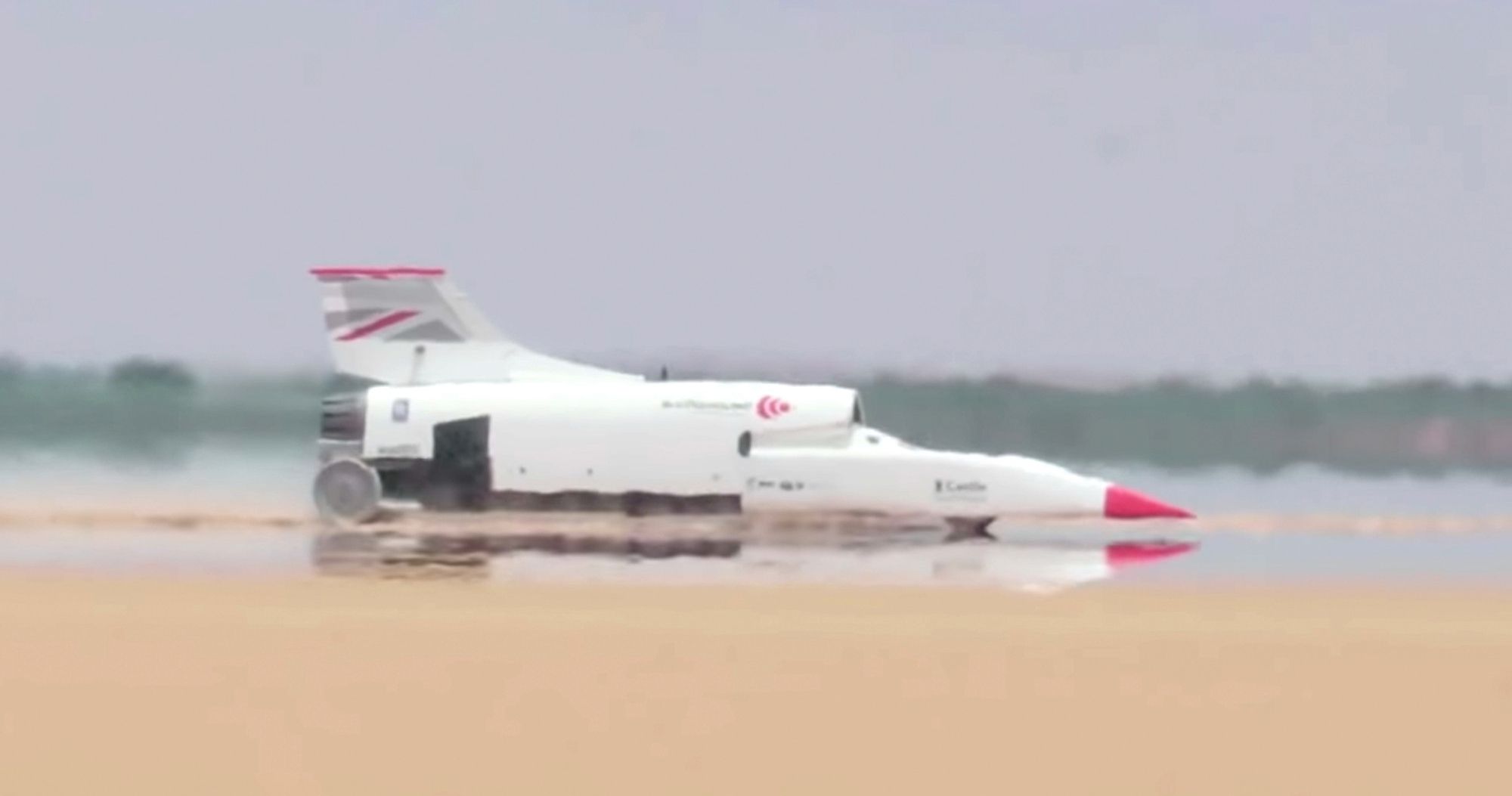 Bloody Fast! 1,000+ MPH Capable Bloodhound Set To Break World Speed Record