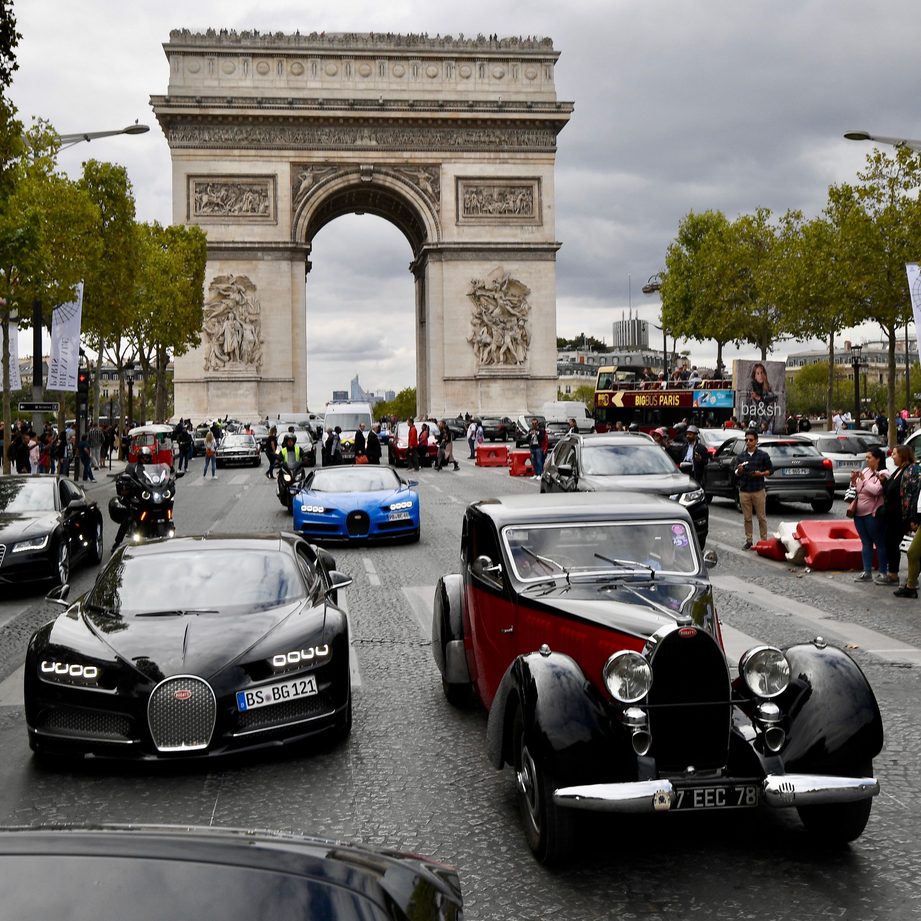 15 Photos Of Bugattis We're Totally Obsessed With