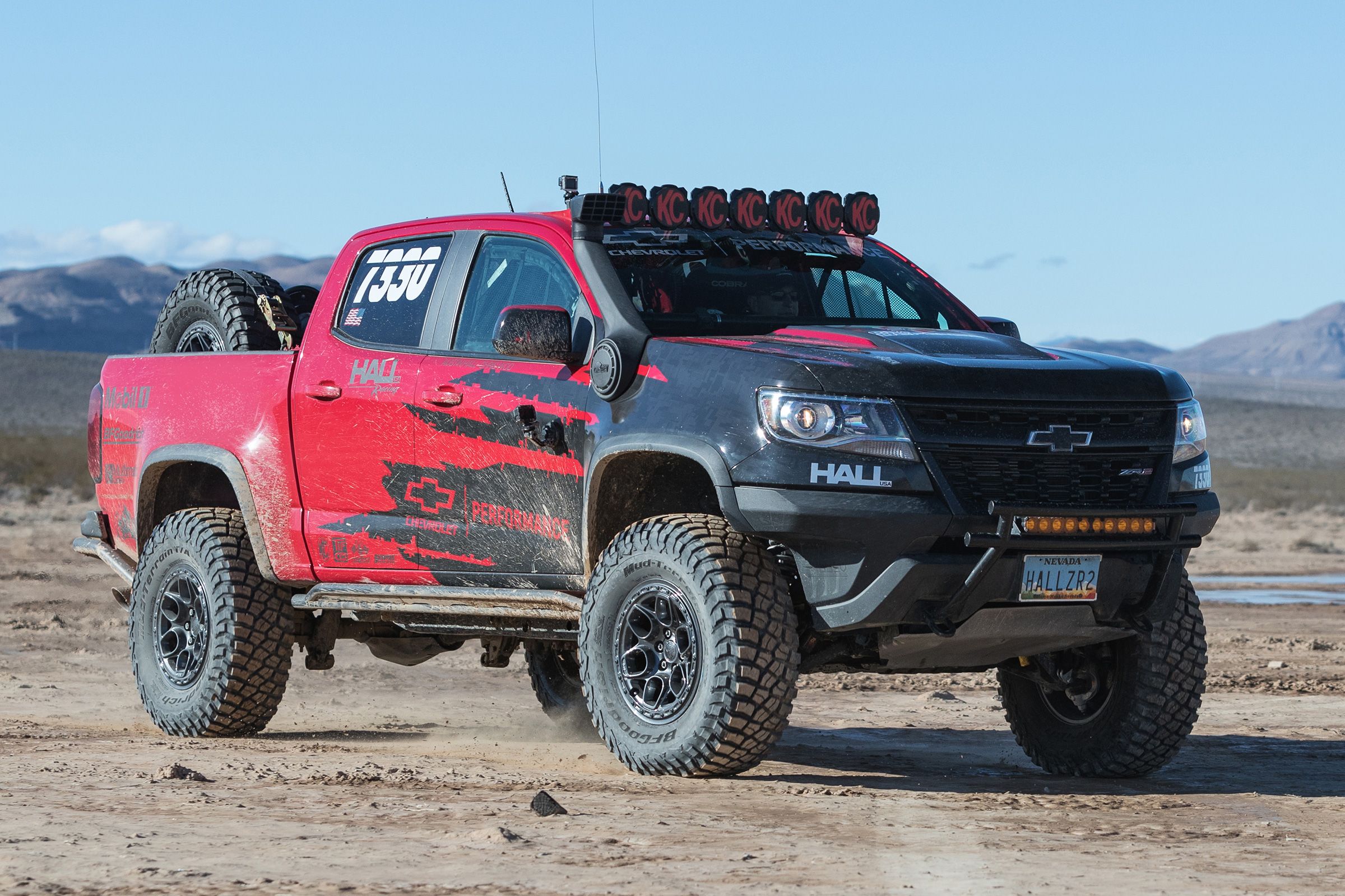 15 Incredible Photos Of Sick Modified And Personalized Pickup Trucks