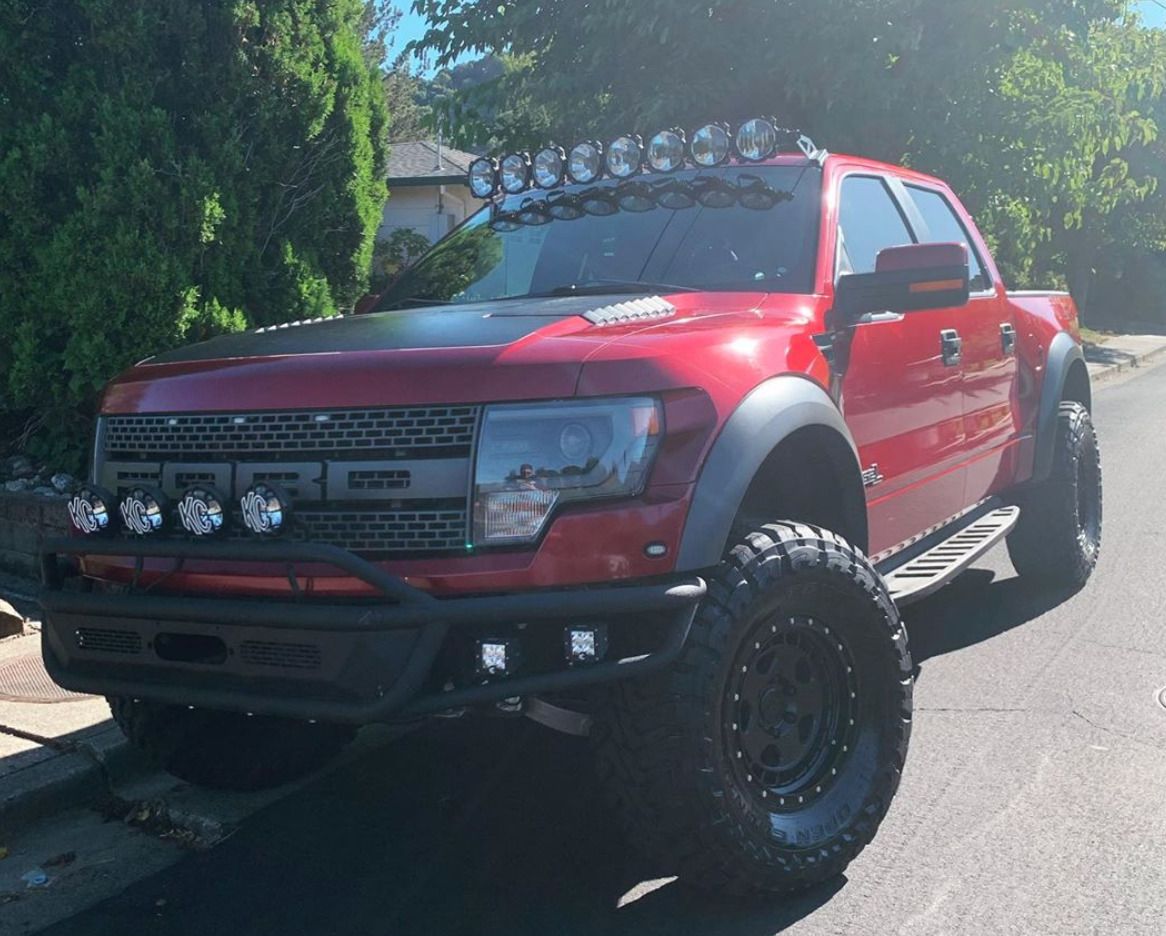15 Incredible Photos Of Sick Modified And Personalized Pickup Trucks