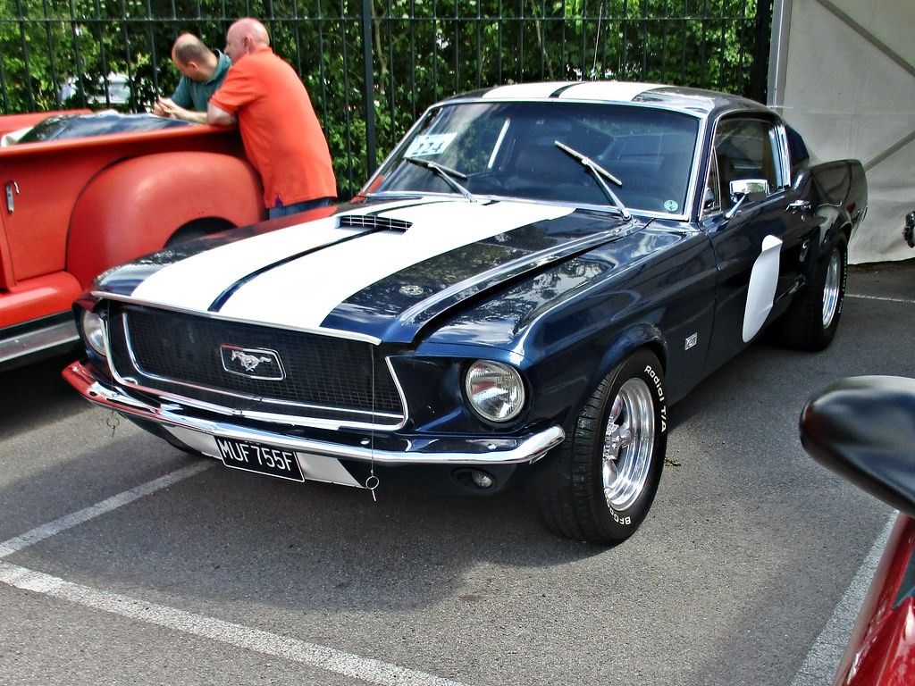 15 Classic Cars Everyone Wants To Buy Today