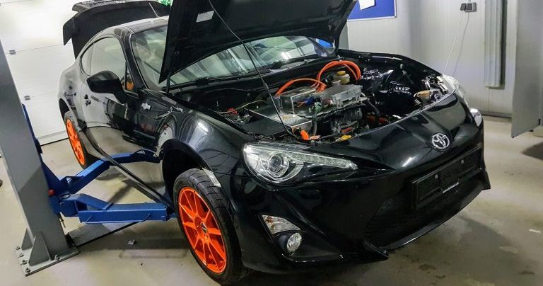 Check Out This Swapped Toyota GT86 With A Leaf EV Motor