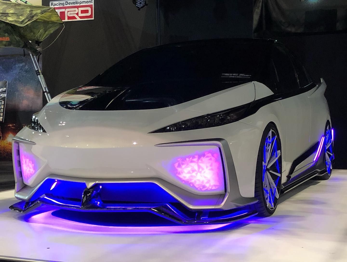 Toyota Debuts Concept Prius Shod With 50's Era Tailfins