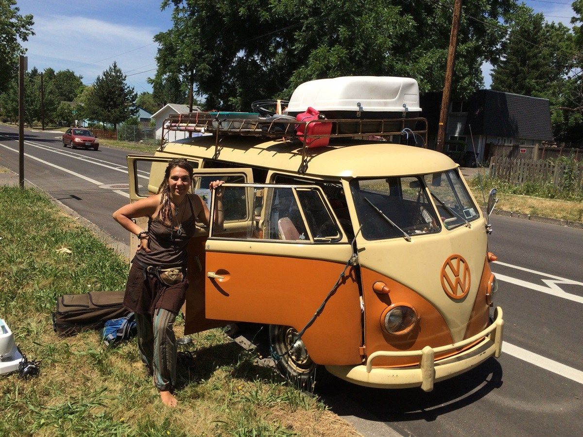 15 Stunning Images Of The VW Bus That Made Us Fall In Love All Over Again