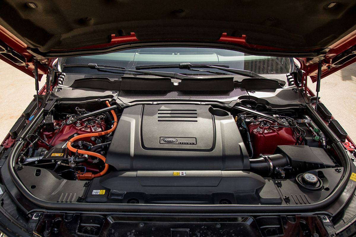 15 Reasons The 2020 Land Rover Range Rover Is The King Of The Road