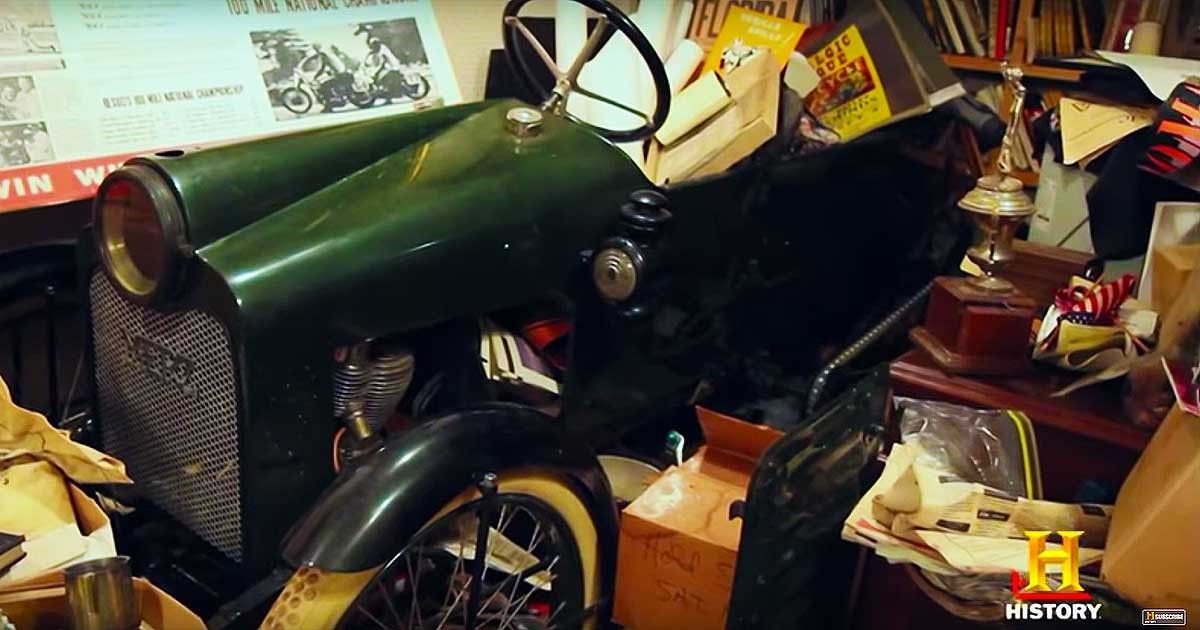 15 Cars Found By The American Pickers Crew That Are Worth A Lot Of Money