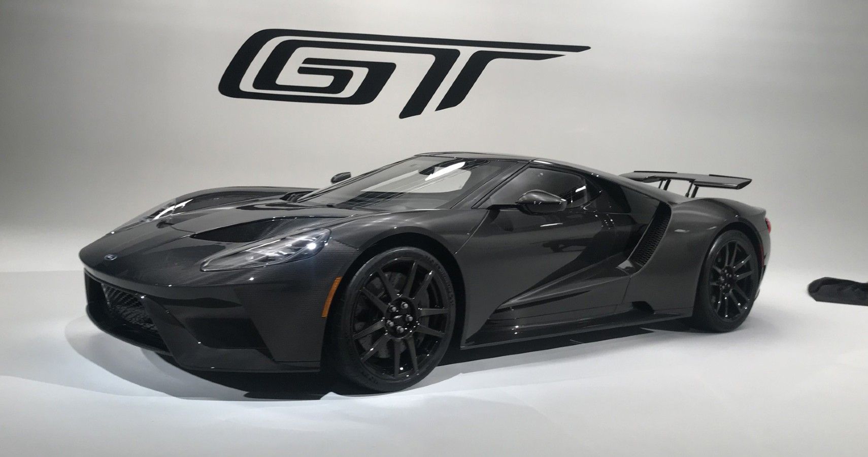 2020 Ford GT Gets More Power, Gulf And Carbon Editions
